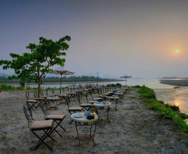 3 Nights 4 Days Luxury Safari Package with Barahi Jungle Lodge